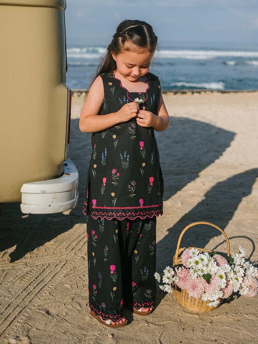 Adore Mini – Yards
